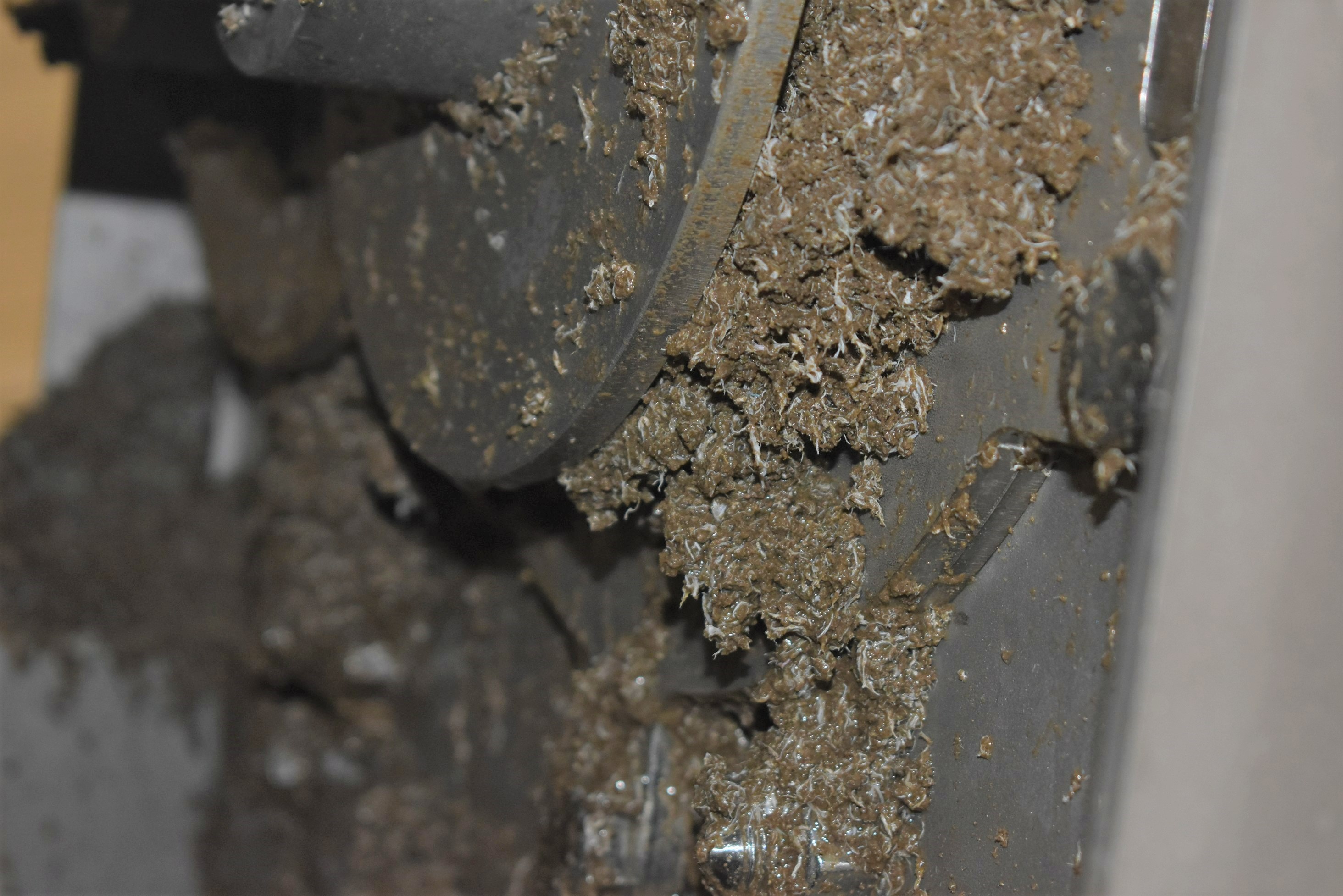 VOLUTE DUO™ dewaters highly fibrous sludge - Sludge treatment | AMCON INC.